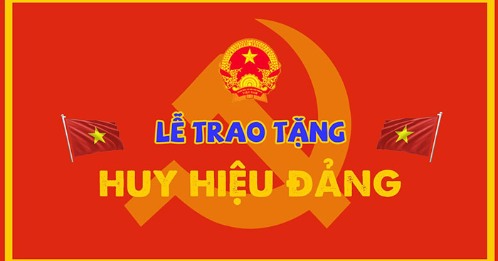 Kịch bản lễ trao huy hiệu Đảng 2025 - Lời dẫn chương trình lễ trao huy hiệu Đảng